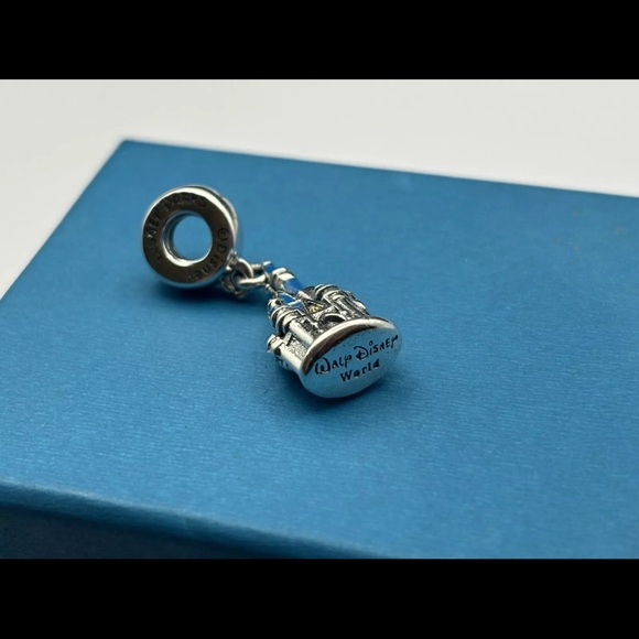 Pandora | Jewelry | Pandora Disney Charm Walt Disney World Castle ...